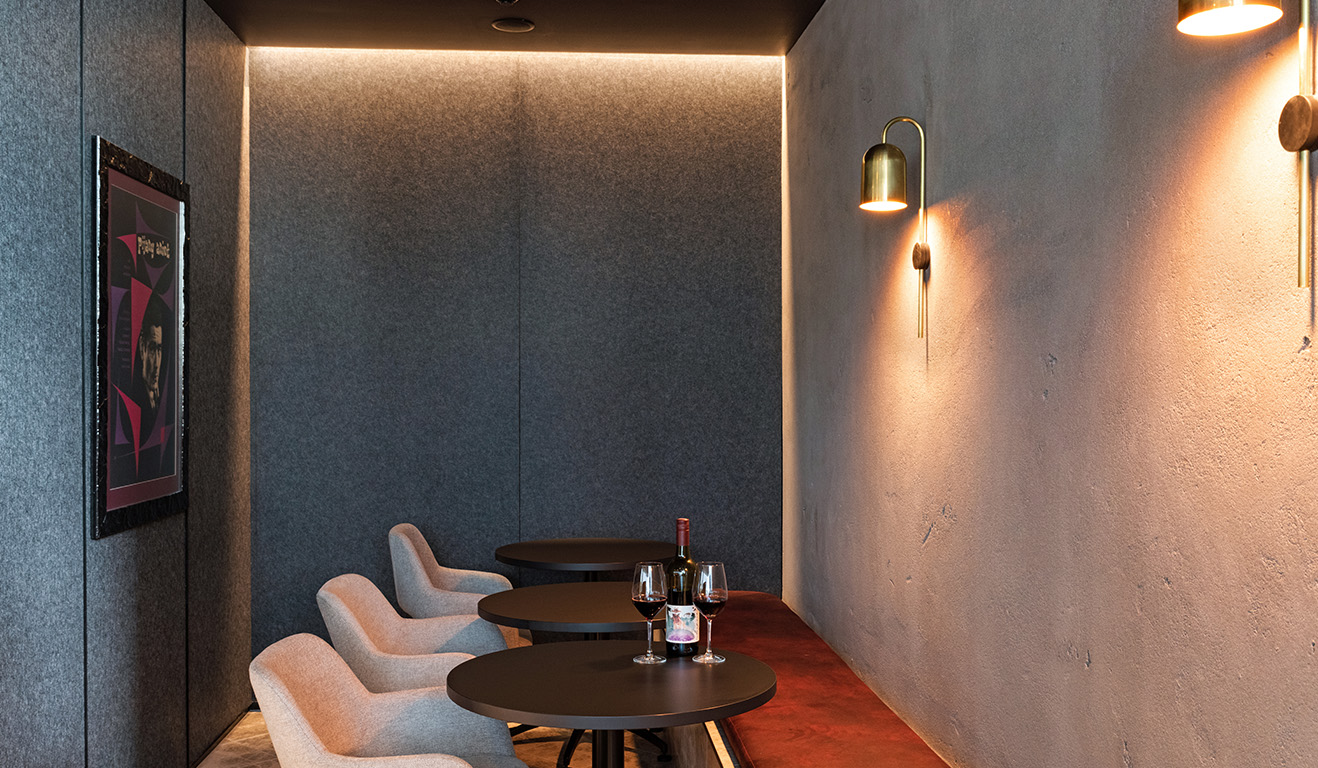 Couch Designs | Cicada Bar